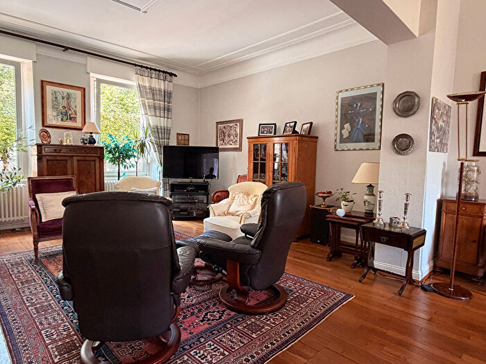 Thionville, Saint-François : Maison 6 pièces à vendre