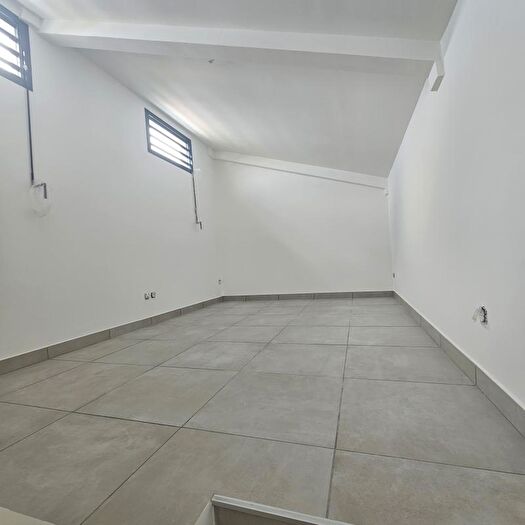 Appartement à louer - Saint-André, Champ Borne - 5 pièces - 3 chambres