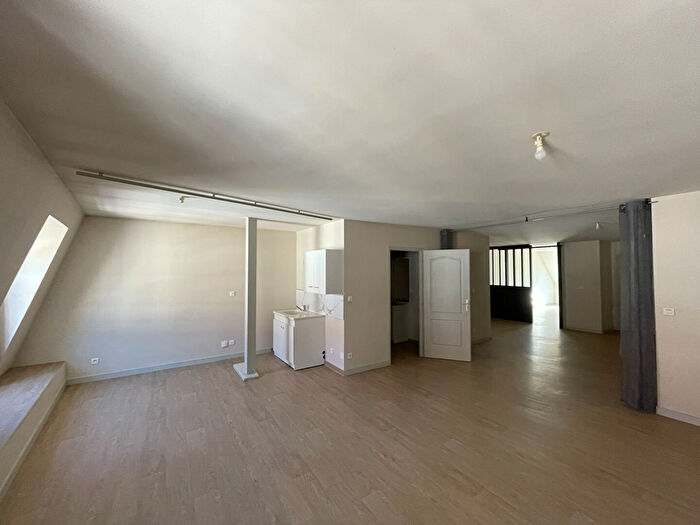 Appartement 2 pièces à louer à Lons-le-Saunier, Centre-ville