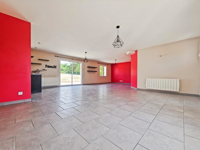 Nouans-les-Fontaines : Maison 3 pièces à louer
