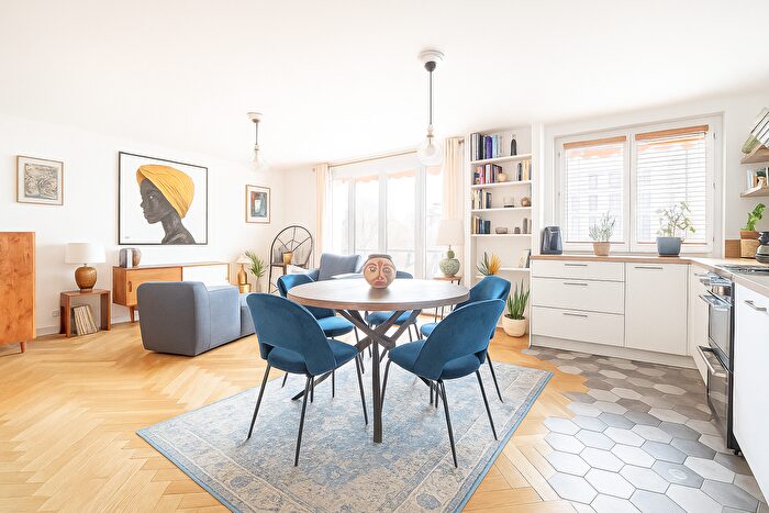 Appartement à vendre - Chatou, Ouest - 3 pièces - 2 chambres