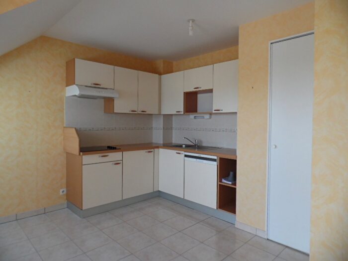 Saint-Jouan-des-Guérets : Appartement 2 pièces à louer