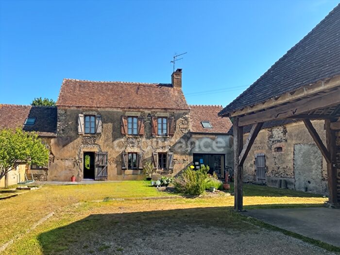 Saint-Jean-dAssé - Maison 5 pièces à vendre