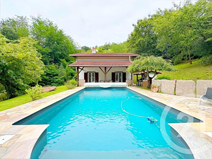 Maison à vendre - Biriatou - 6 pièces - 4 chambres