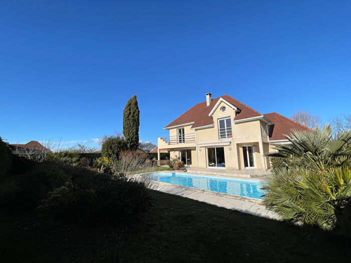 Maison à vendre - Idron - 8 pièces - 6 chambres