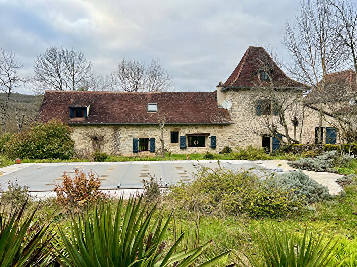 Maison à vendre - Larroque-Toirac - 10 pièces - 5 chambres