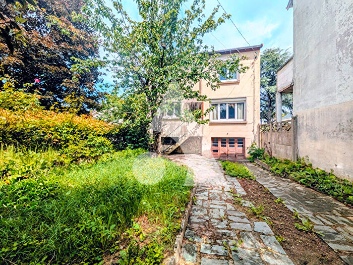 Maison 4 pièces à vendre - Montigny-lès-Cormeilles, Village