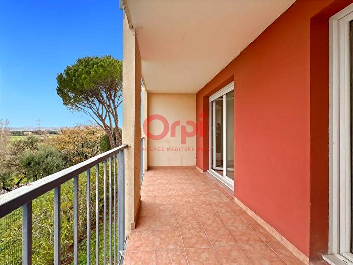 Appartement à louer - Centre Ville, Fréjus - 3 pièces - 2 chambres