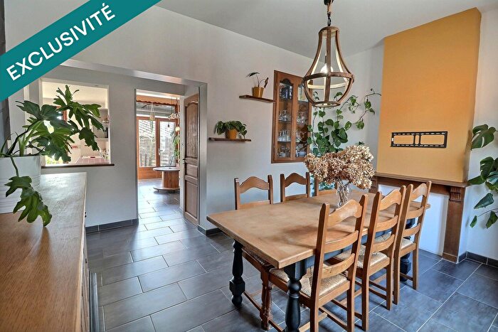 Maison à vendre - Le Quesnoy - 6 pièces - 3 chambres