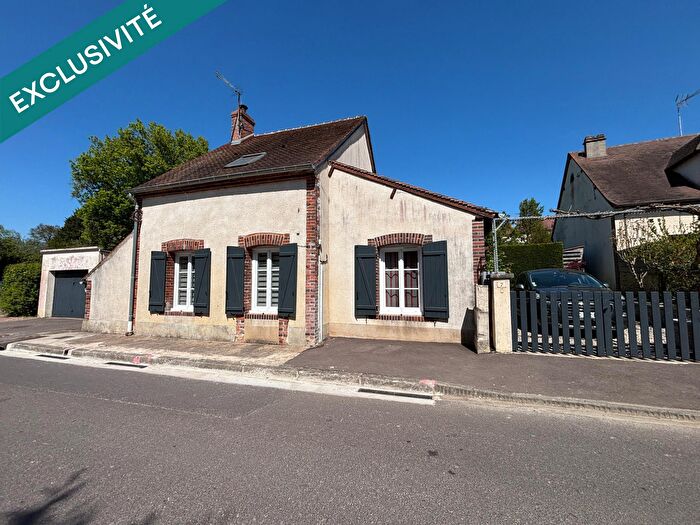 Maison 4 pièces à vendre à Villeneuve-les-Genêts