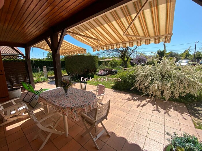 Maison à vendre - Coutras - 4 pièces - 3 chambres