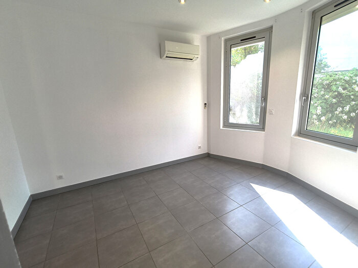 Appartement à louer - Castres - 2 pièces - 1 chambre