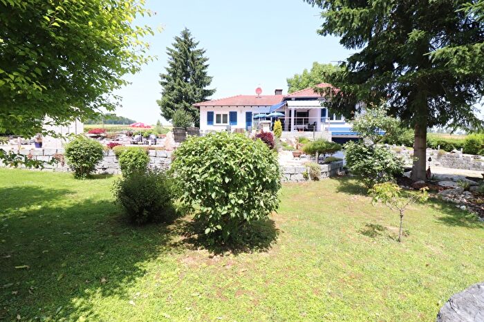 Maison à vendre - Wentzwiller - 4 pièces - 3 chambres