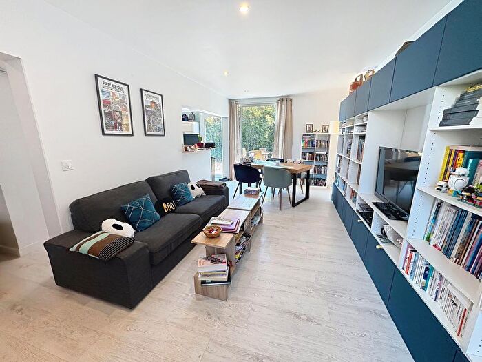 Maison à vendre - Pau, Le Hameau - 5 pièces - 4 chambres