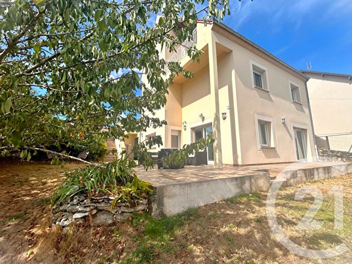 Maison 7 pièces à Méréville, à vendre