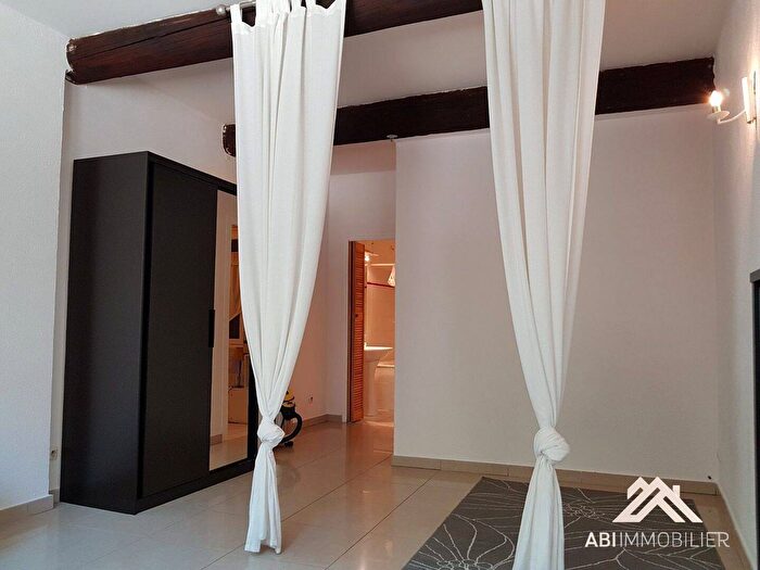 Appartement à louer - Centre Historique, Montpellier - 1 pièce