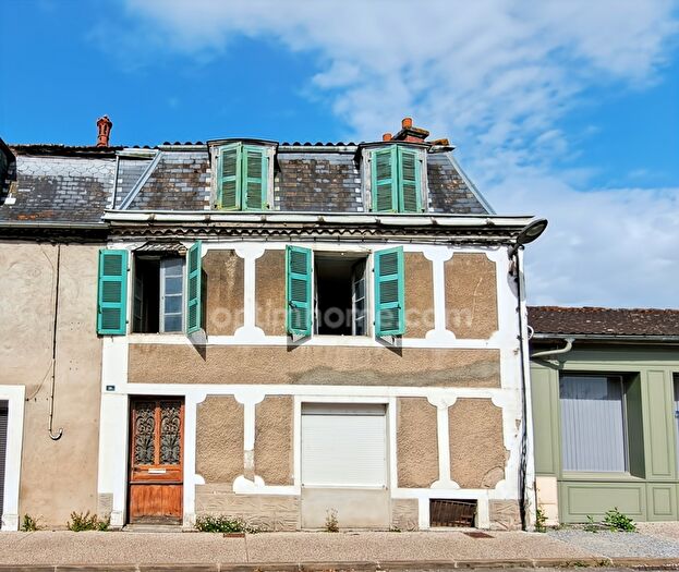 Maison à vendre - Sauveterre-de-Béarn - 8 pièces - 4 chambres