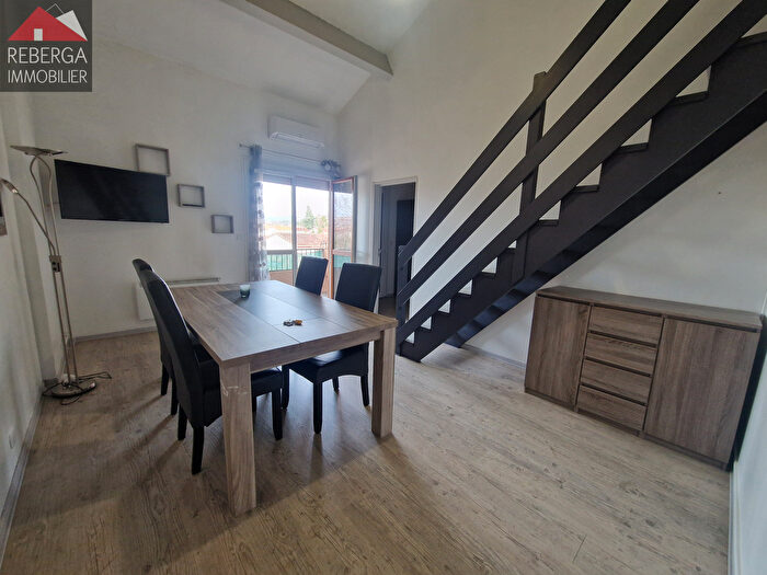 Appartement à louer - Castres, Faubourg Nord - 3 pièces - 1 chambre