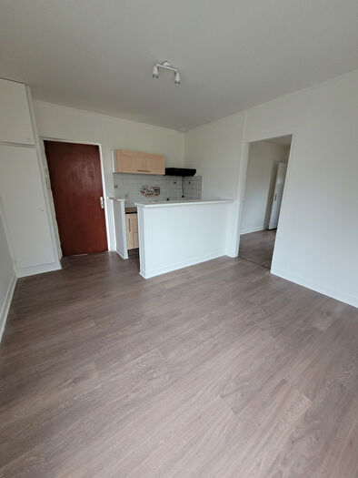 Appartement à louer - Verneuil-en-Halatte - 1 pièce - 1 chambre