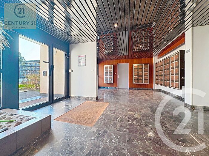 Appartement à vendre - Limoges, Aurence, Corgnac, Cité universitaire, Beaublanc - 2 pièces - 1 chambre