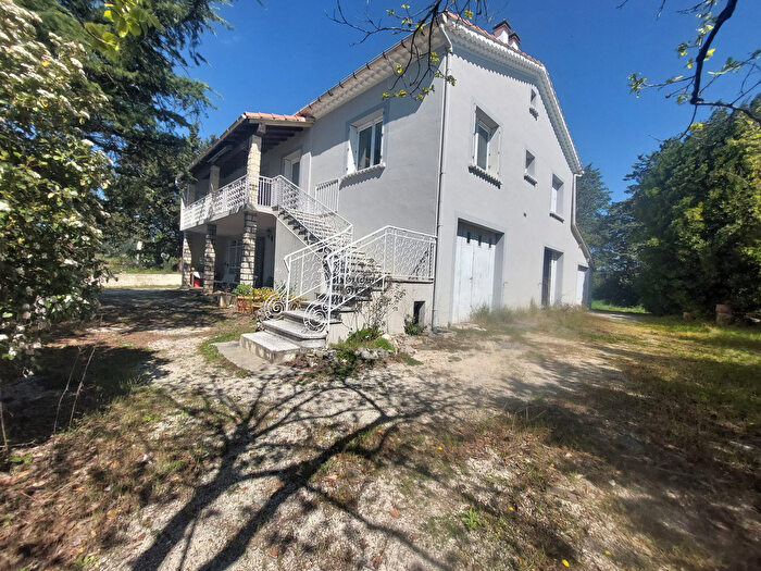 Maison à vendre - Alès, Le Rieu - 10 pièces - 5 chambres