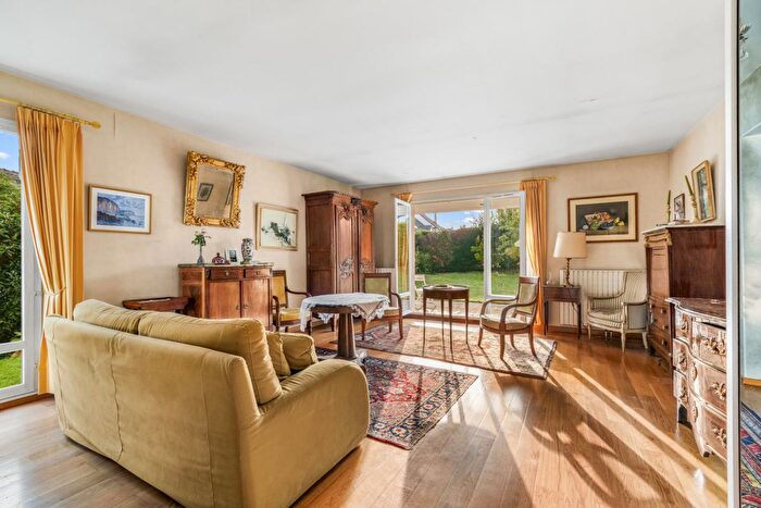 Maison à vendre - Guyancourt, Le Pont du Routoir - 8 pièces - 6 chambres