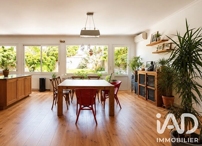 Sainte-Mesme : Maison 6 pièces à vendre