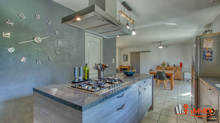 Corbelin - Maison 6 pièces à vendre