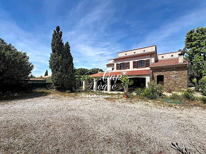Bormes-les-Mimosas, Fontêtes, Bastide Neuve, Patelin : Maison 7 pièces à vendre