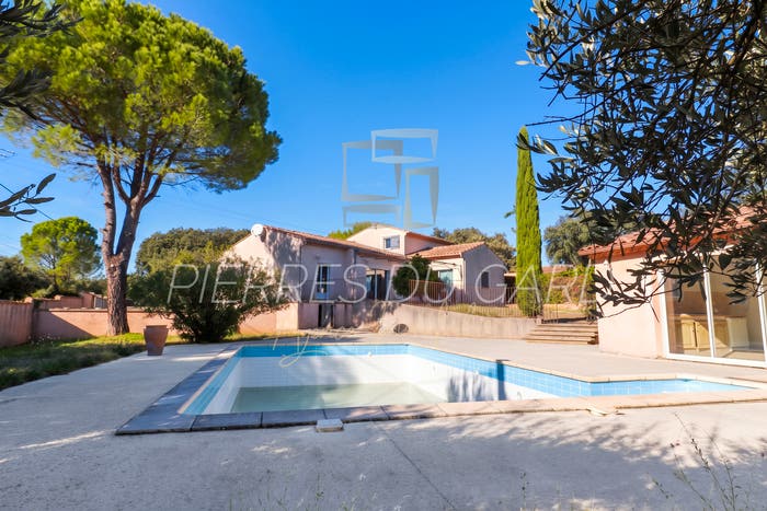 Maison 7 pièces à vendre - Castillon-du-Gard