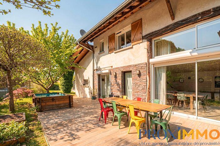Maison 4 pièces à Saint-Cassien, à vendre