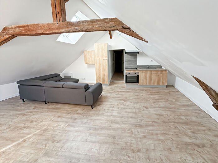 Appartement à louer - Doué-la-Fontaine - 2 pièces - 1 chambre