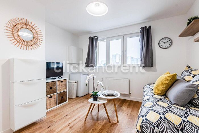 Appartement 4 pièces à louer à Cimetiere, Créteil