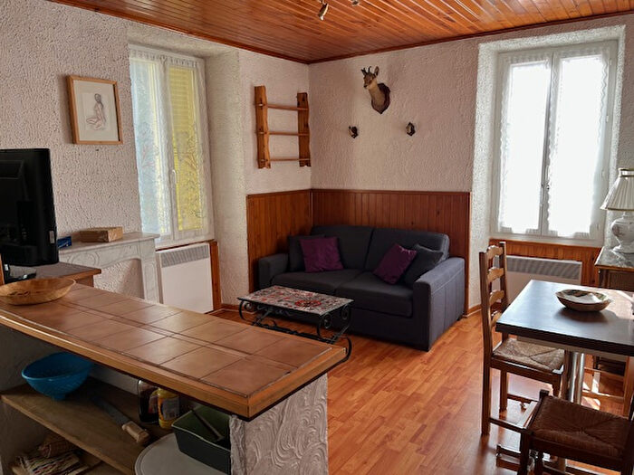 Appartement à vendre - Saint-Martin-Vésubie - 2 pièces - 1 chambre