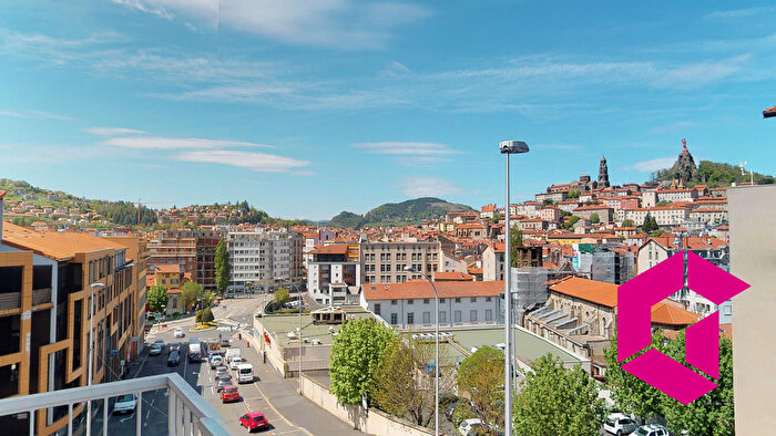 Appartement à vendre - Le Puy-en-Velay - 6 pièces - 3 chambres