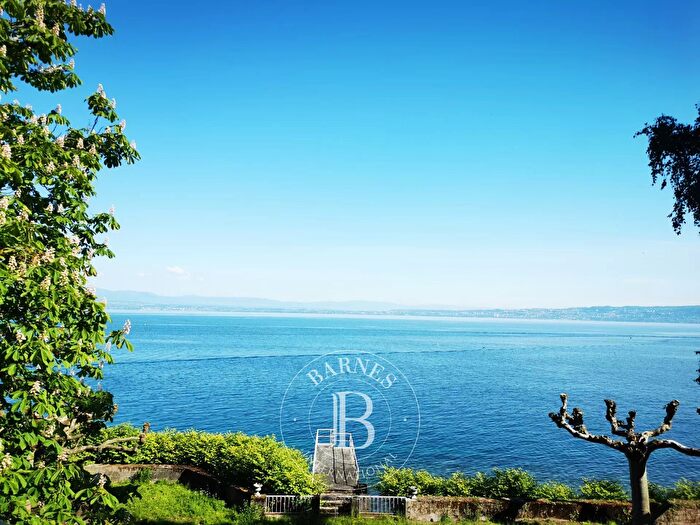 Évian-les-Bains : Maison 10 pièces à vendre