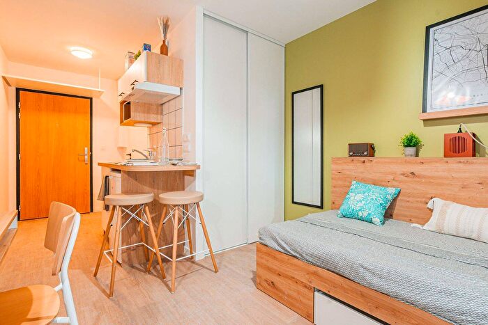 Appartement 1 pièce à louer à Garibaldi-Ottino-Porte de Saint Ouen, Saint-Ouen-sur-Seine