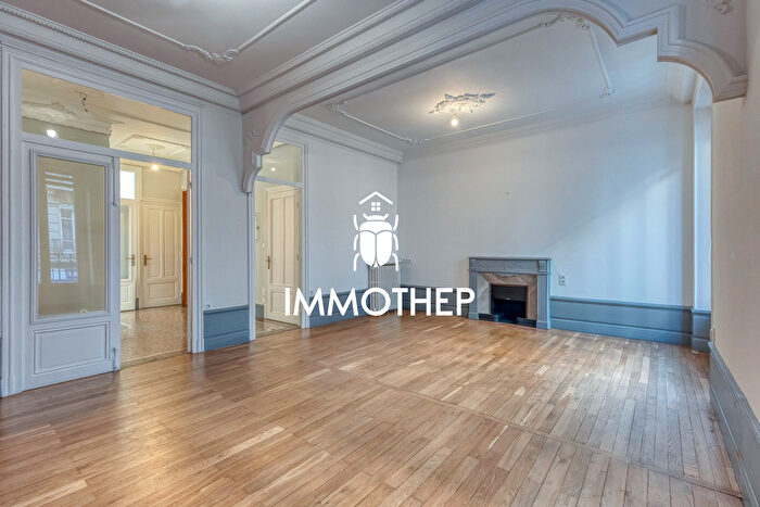 Appartement à vendre - Grenoble, Centre-ville - 4 pièces - 2 chambres