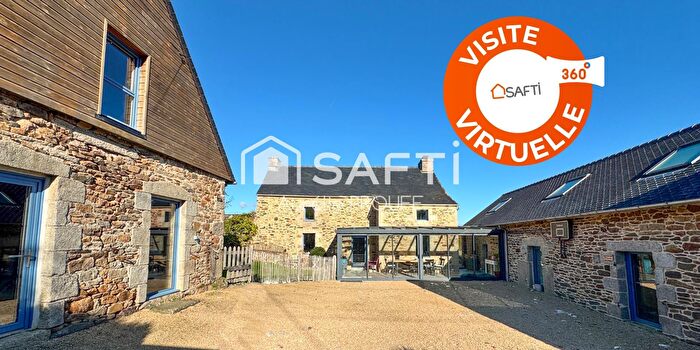 Maison à vendre - Huelgoat - 7 pièces - 4 chambres