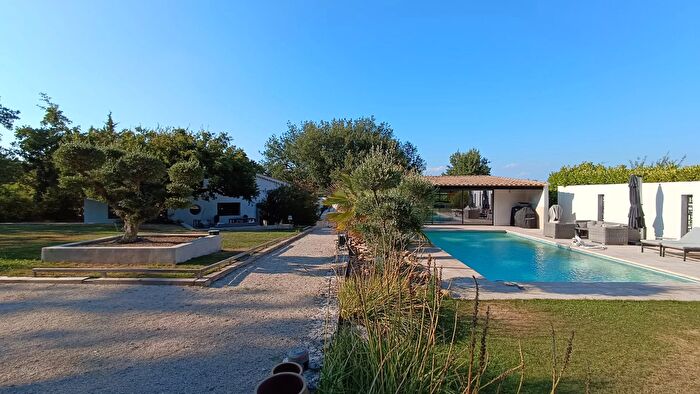 Maison à louer - Aix-en-Provence, Puyricard, Célony - 8 pièces - 6 chambres