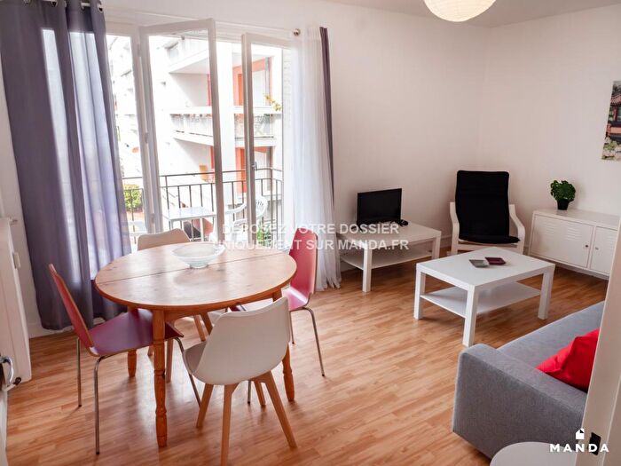 Appartement 3 pièces à louer à Tours, Rabelais, Tonnelle