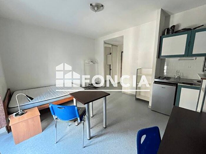 Appartement à louer - Berriat-Ampere, Grenoble - 1 pièce