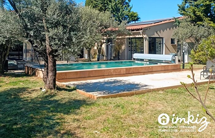 Carpentras, Serres, Peyrière : Maison 6 pièces à vendre