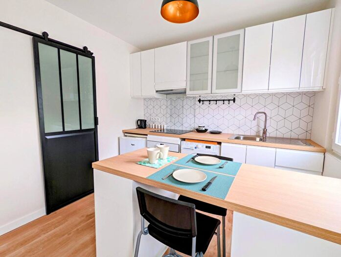 Maison à louer - Cesson-Sévigné, Bourgchevreuil, Dézerseul, Pommeraie - 1 pièce - 1 chambre