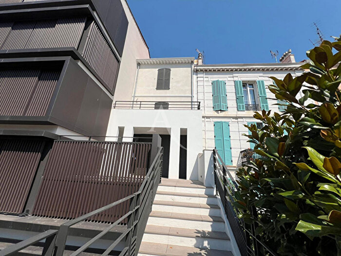 Cannes, Prado, République - Maison 5 pièces à vendre
