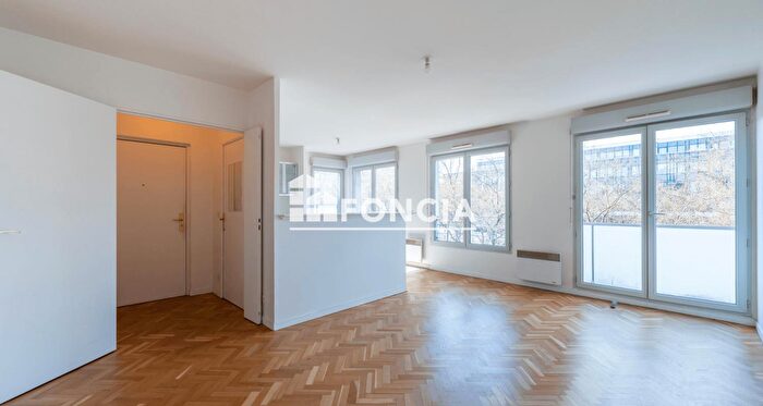 Appartement à vendre - Saint-Denis, La Plaine Saint-Denis - 3 pièces - 2 chambres