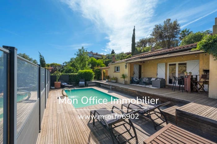 Bormes-les-Mimosas, Haut-Para, Pas de Courtin, Manjastre : Maison 6 pièces à vendre