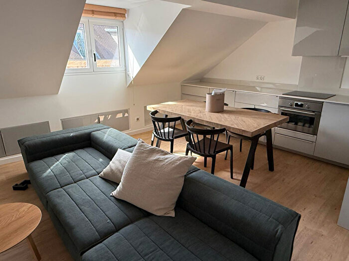 Appartement 2 pièces à louer à Fontainebleau, Centre-ville