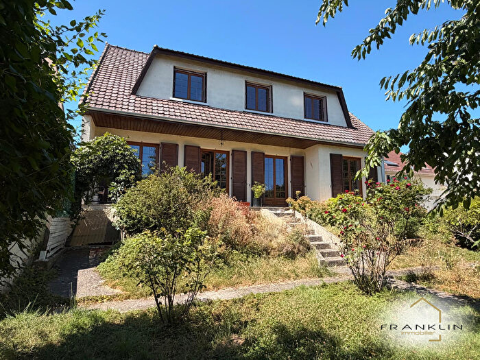 Maison 7 pièces à Tremblay-en-France, à vendre