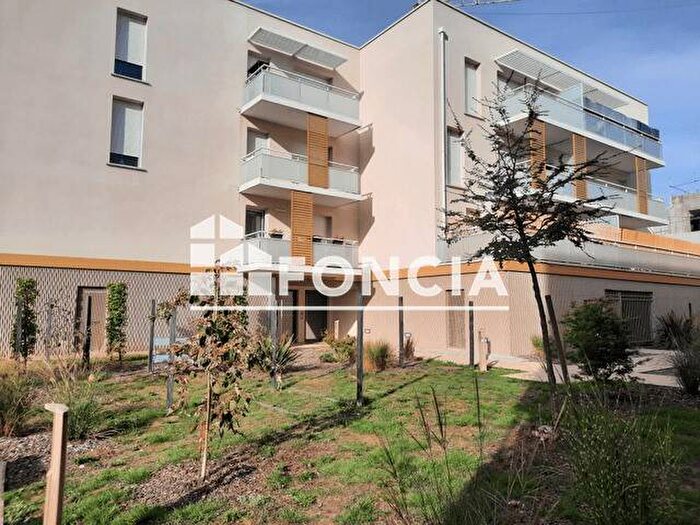 Appartement à louer - République, Le Petit-Quevilly - 3 pièces - 2 chambres